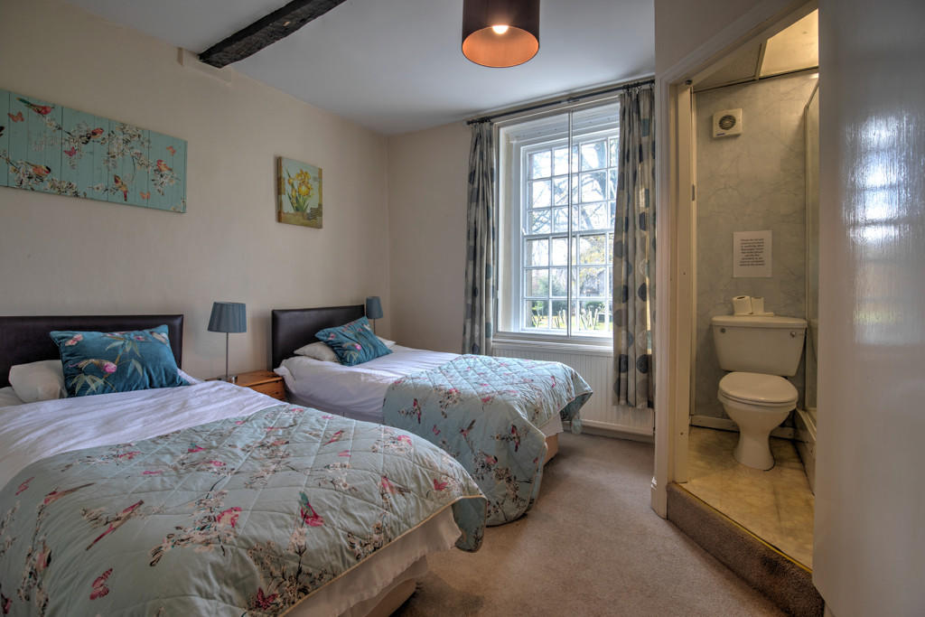 Accommodation – Devonshire Arms