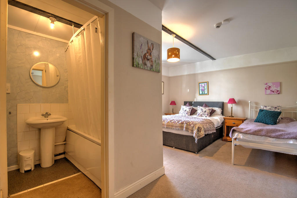 Accommodation – Devonshire Arms